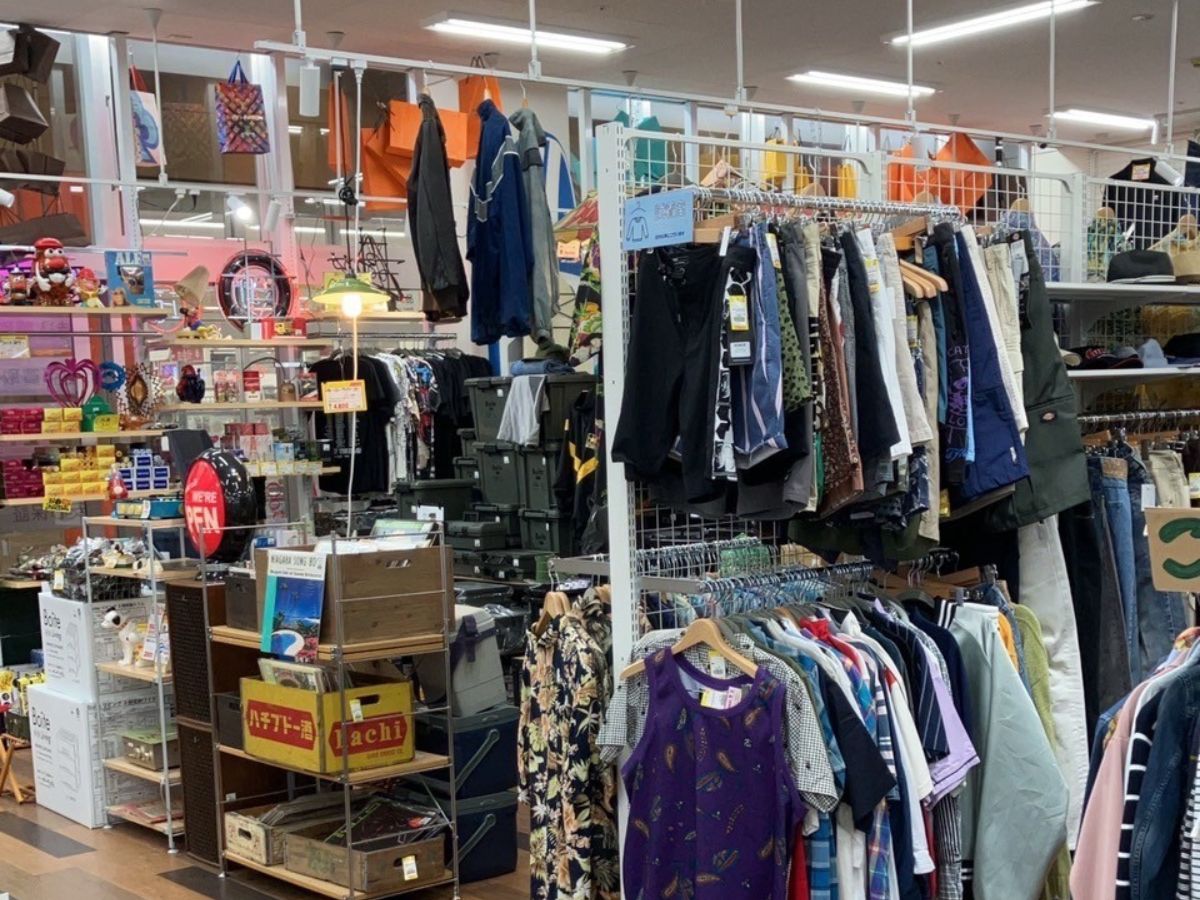 エキスパートMrMax湘南藤沢店 | 古着、レトロ、ブランド、貴金属、家電の高価買取ならミスターマックス湘南藤沢内1Fの当店へ
